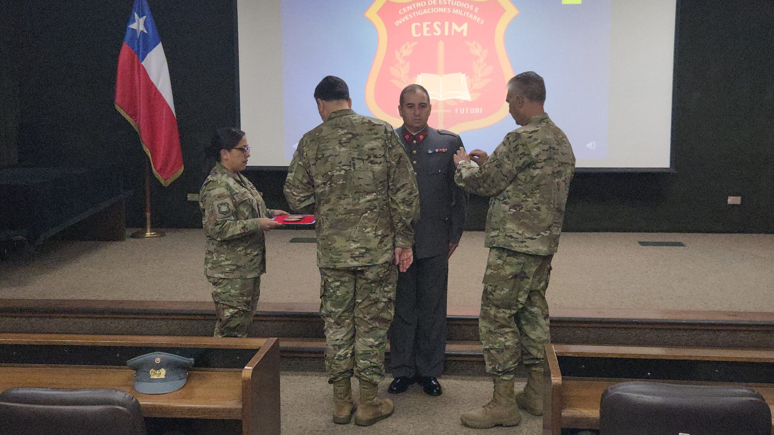 Ceremonia de Ascenso en el CESIM - Centro de Estudios e Investigaciones ...